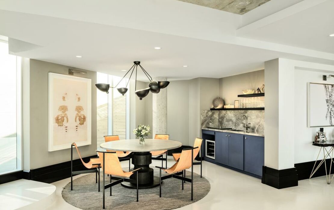 the DOUGLAS, Autograph Collection, a Design Boutique Hotel Vancouver ...