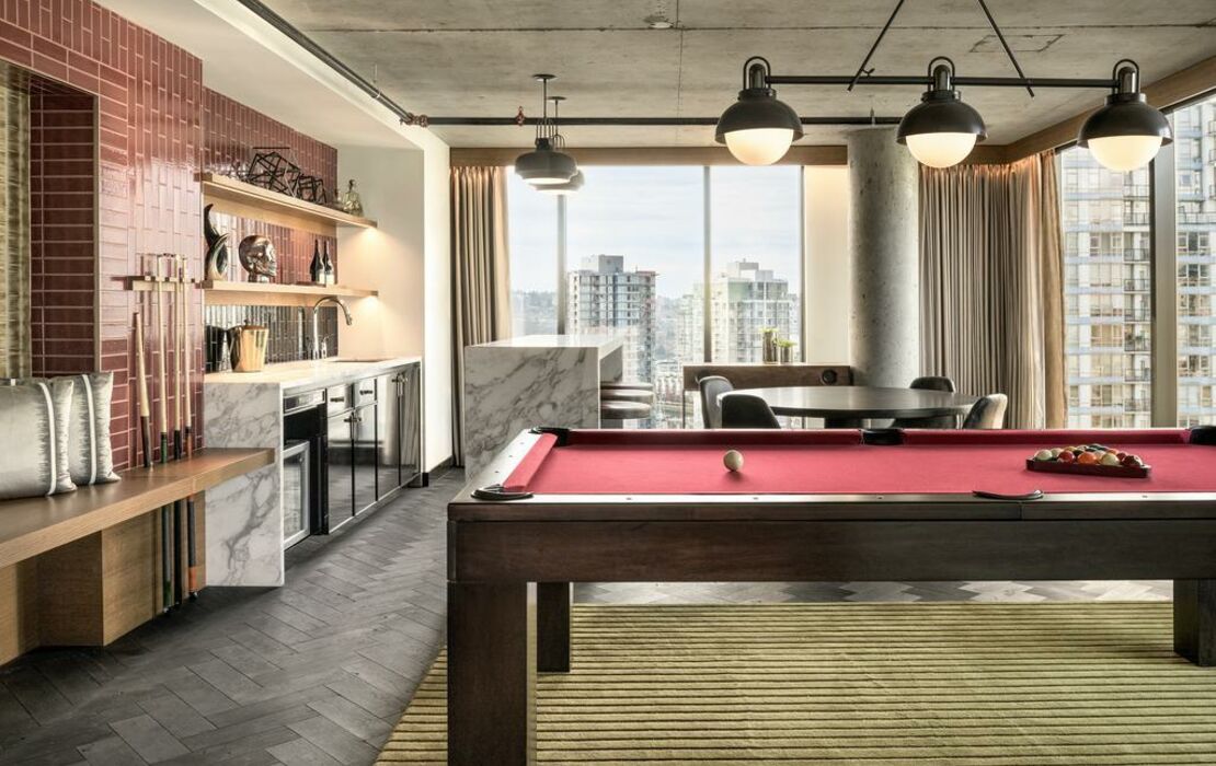 the DOUGLAS, Autograph Collection, Vancouver, Canadá