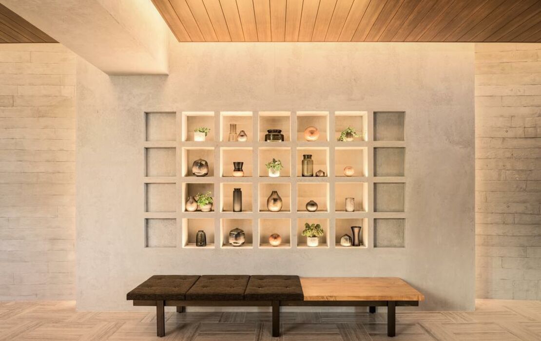 the DOUGLAS, Autograph Collection, a Design Boutique Hotel Vancouver ...