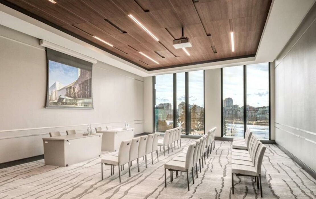 the DOUGLAS, Autograph Collection, Vancouver, Canada - My Boutique hotel