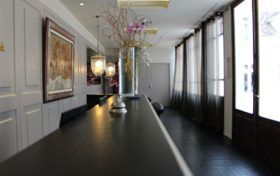 Les Pleiades Hôtel-Spa-Restaurant, Barbizon, Francia