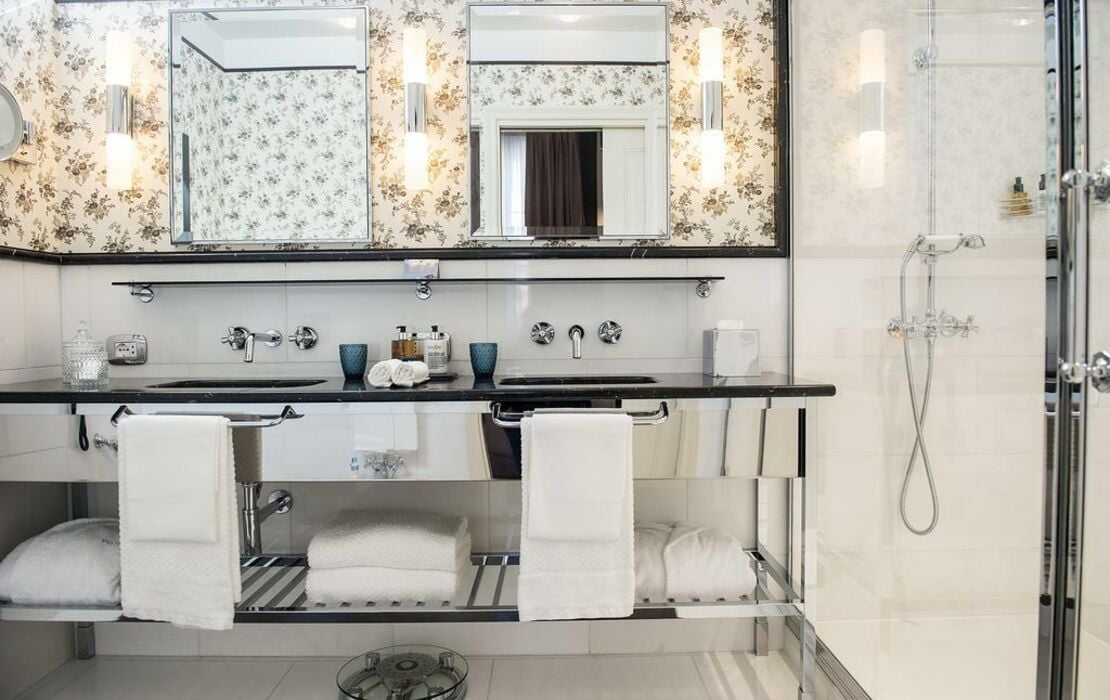 Hotel Vilòn - Small Luxury Hotels of the World, a Design Boutique Hotel ...