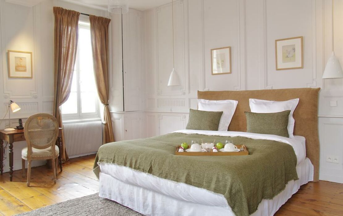 Logis de la Cadène, a Design Boutique Hotel Saint-Émilion, France