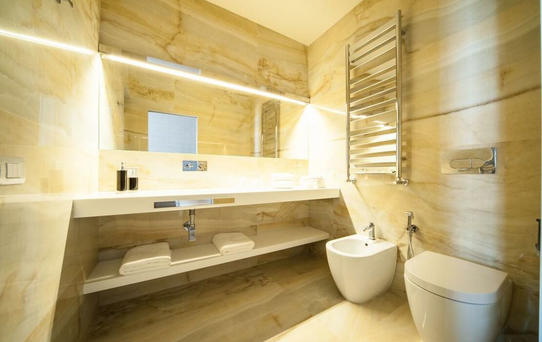 Vittoriano Luxury Suites, a Design Boutique Hotel Rome, Italy