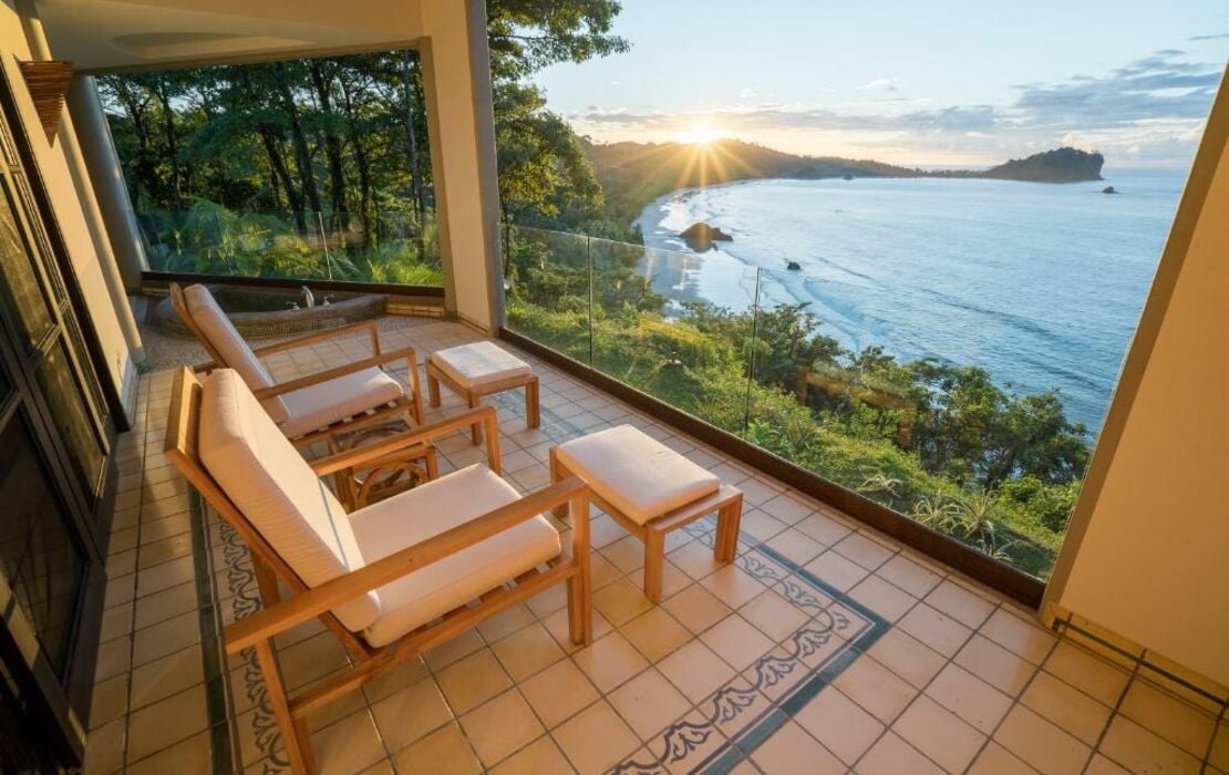 Arenas del Mar Beachfront & Rainforest Resort, a Design Boutique Hotel ...