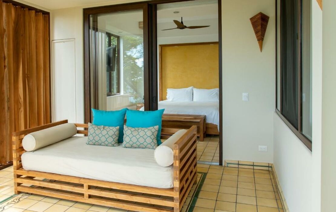 Arenas del Mar Beachfront & Rainforest Resort, a Design Boutique Hotel ...