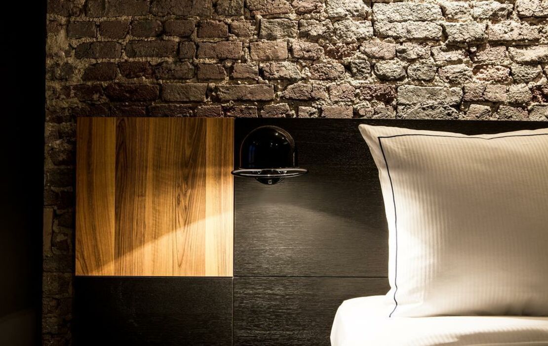 Hotel Louvre Lens - Esprit de France, a Design Boutique Hotel Lens, France