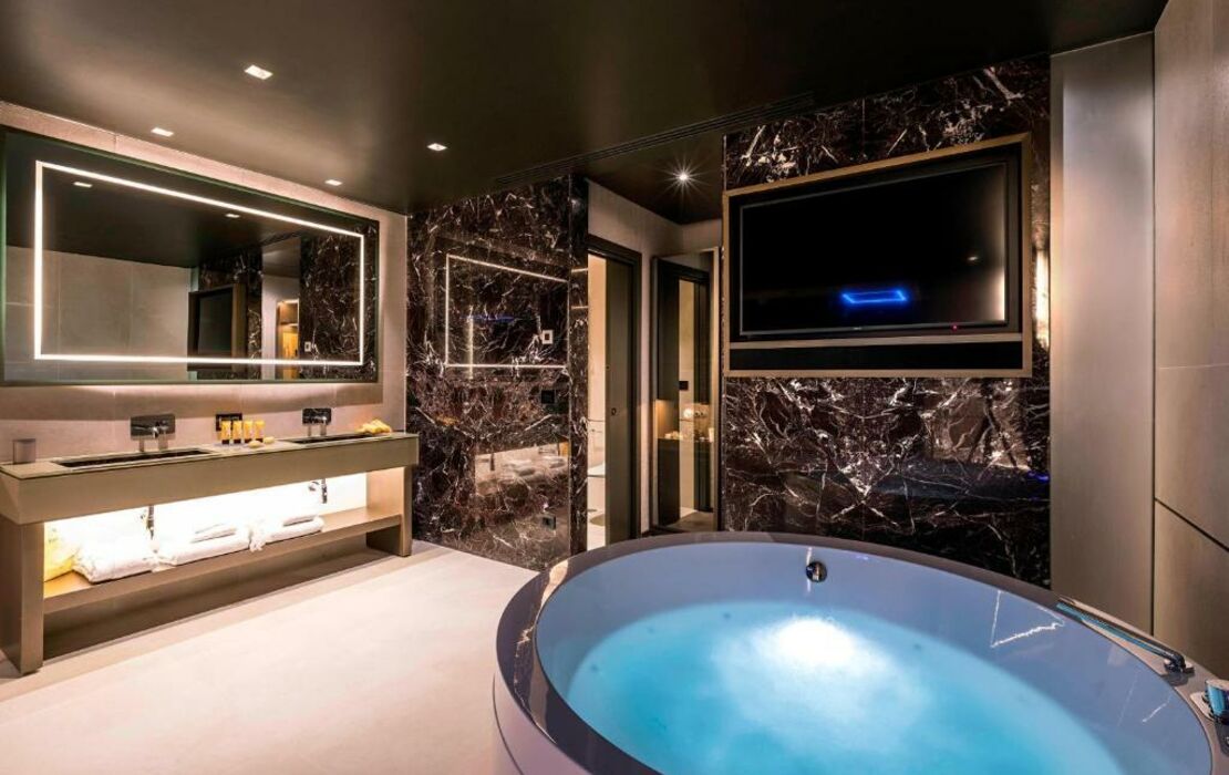 The Pantheon Iconic Rome Hotel, Autograph Collection, a Design Boutique ...