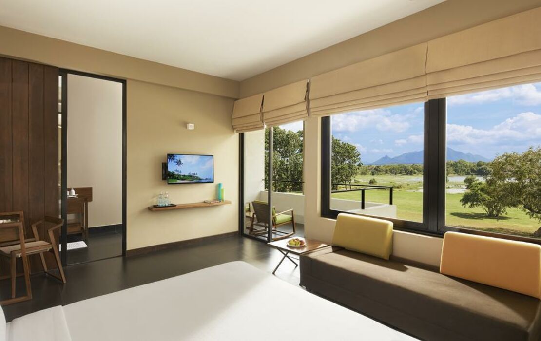 Jetwing Lake, a Design Boutique Hotel Dambulla, Sri Lanka