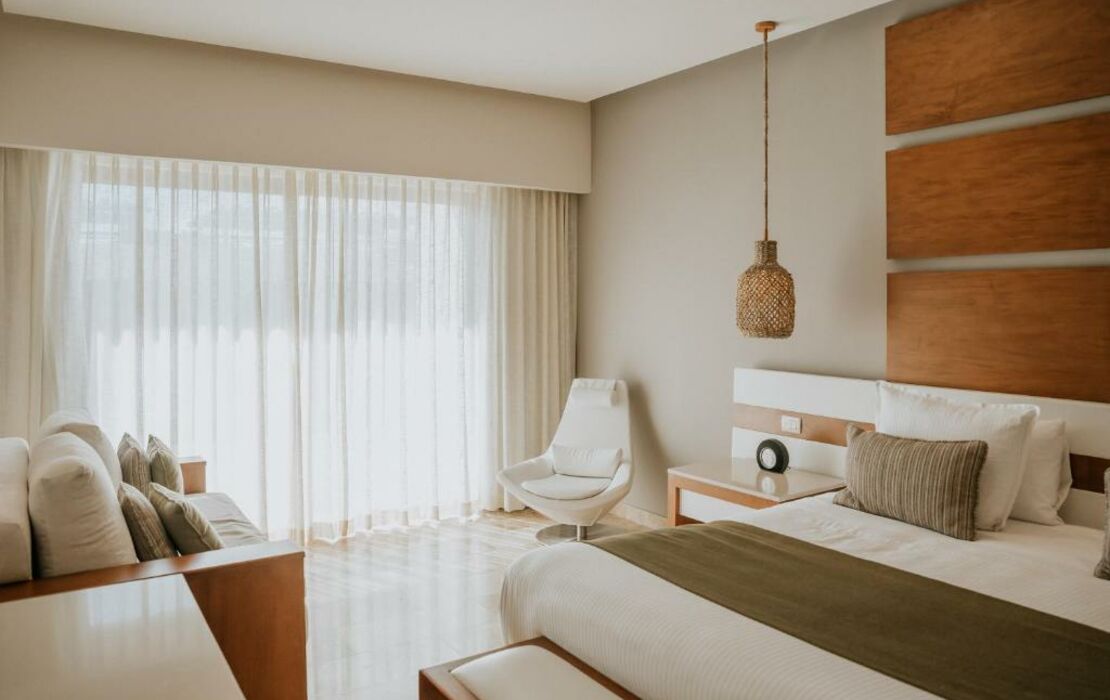 The Reef 28 - Adults Only - All Suites - Optional Gourmet All Inclusive ...
