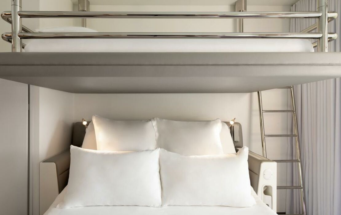 YOTEL Boston, a Design Boutique Hotel Boston, U.S.A.