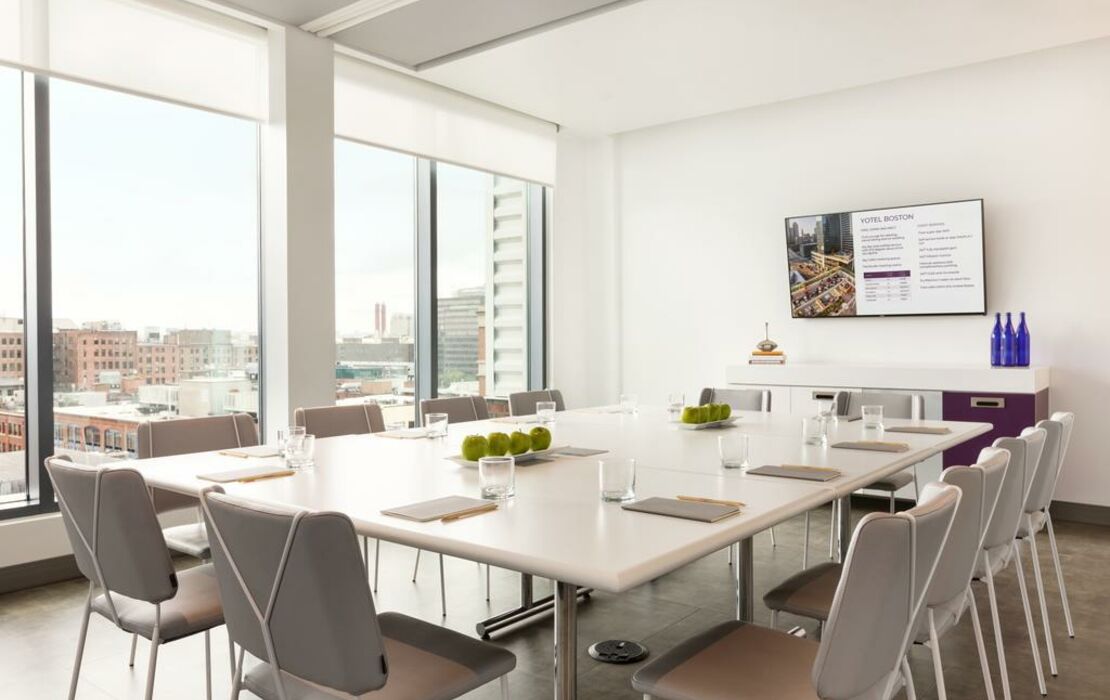 YOTEL Boston, a Design Boutique Hotel Boston, U.S.A.