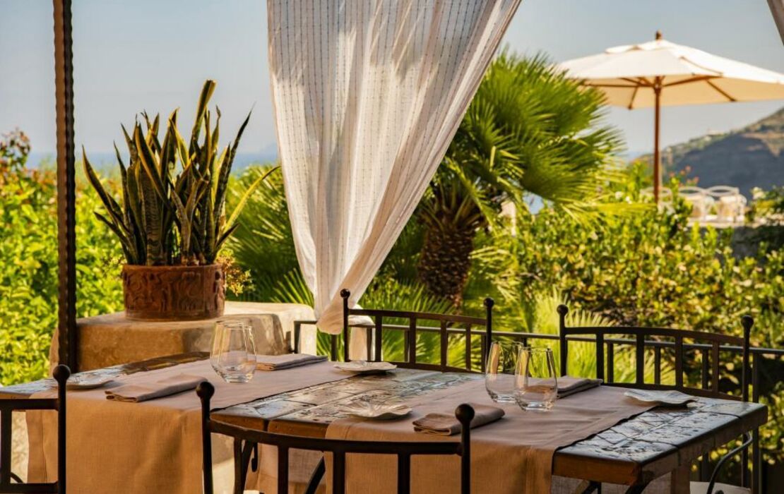 Hotel Signum, Malfa, Italia