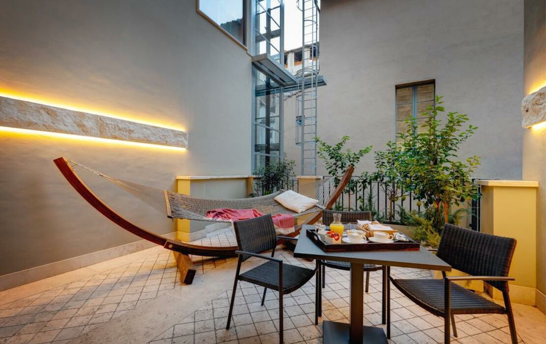 Singer Palace Hotel, a Design Boutique Hotel Rome, Italy