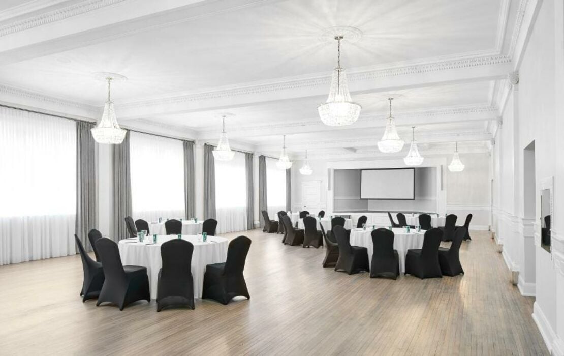 The Walper Hotel, part of JdV by Hyatt, Kitchener, Canadá