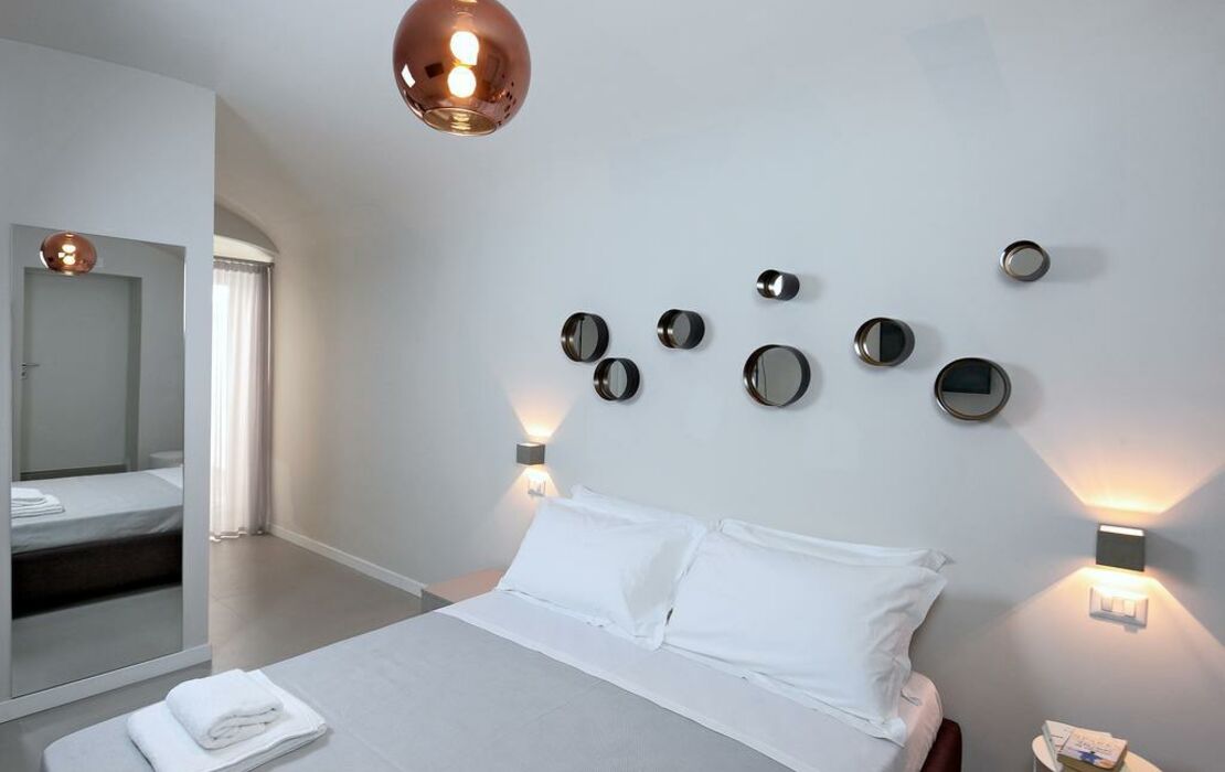 B&Bari, a Design Boutique Hotel Bari, Italy