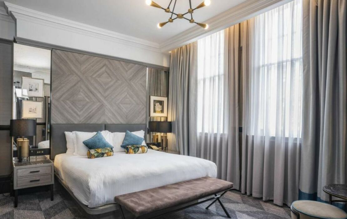 The Dixon, Tower Bridge, Autograph Collection, a Design Boutique Hotel ...