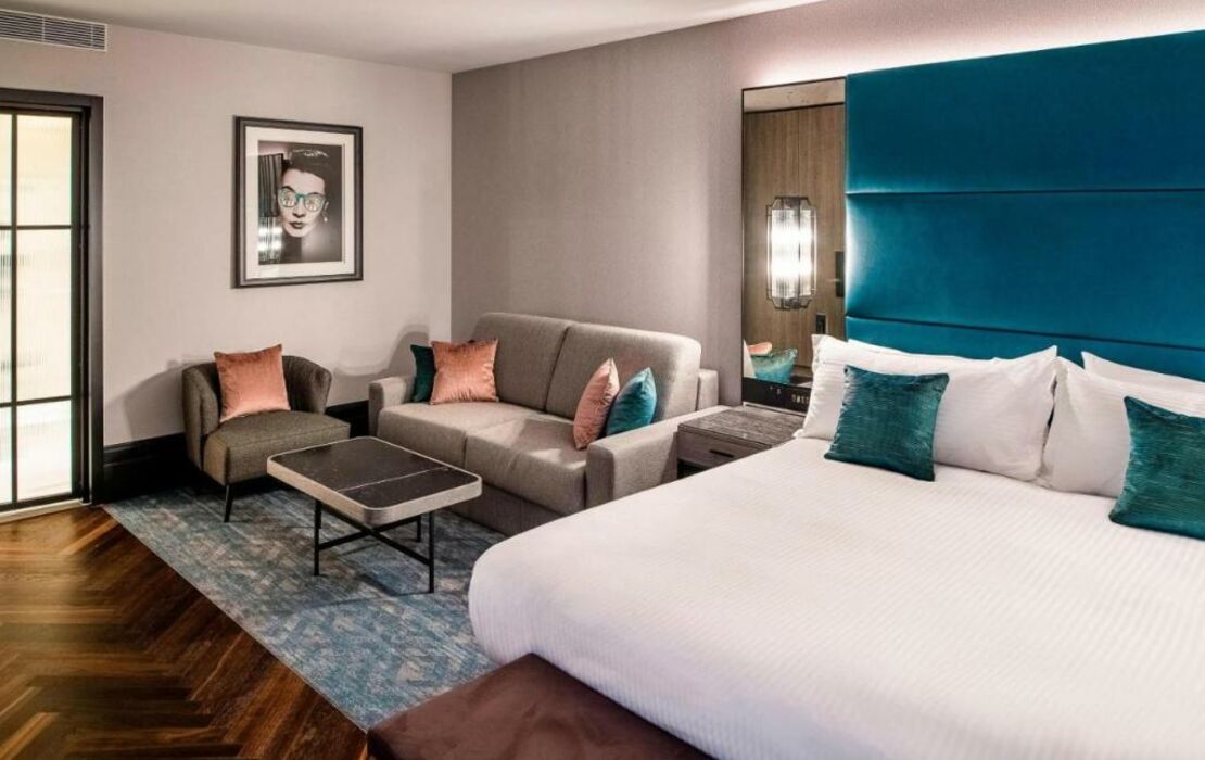 The Dixon, Tower Bridge, Autograph Collection, a Design Boutique Hotel ...