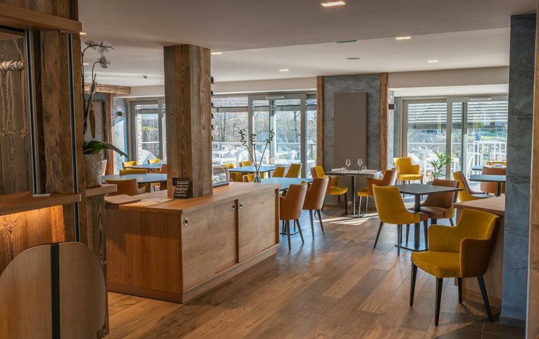 Hôtel Interlaken Lounge Bar & Spa, a Design Boutique Hotel Xonrupt ...