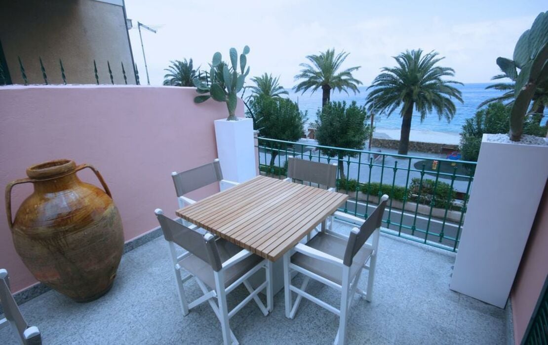 Ca' de Tobia, a Design Boutique Hotel Noli, Italy