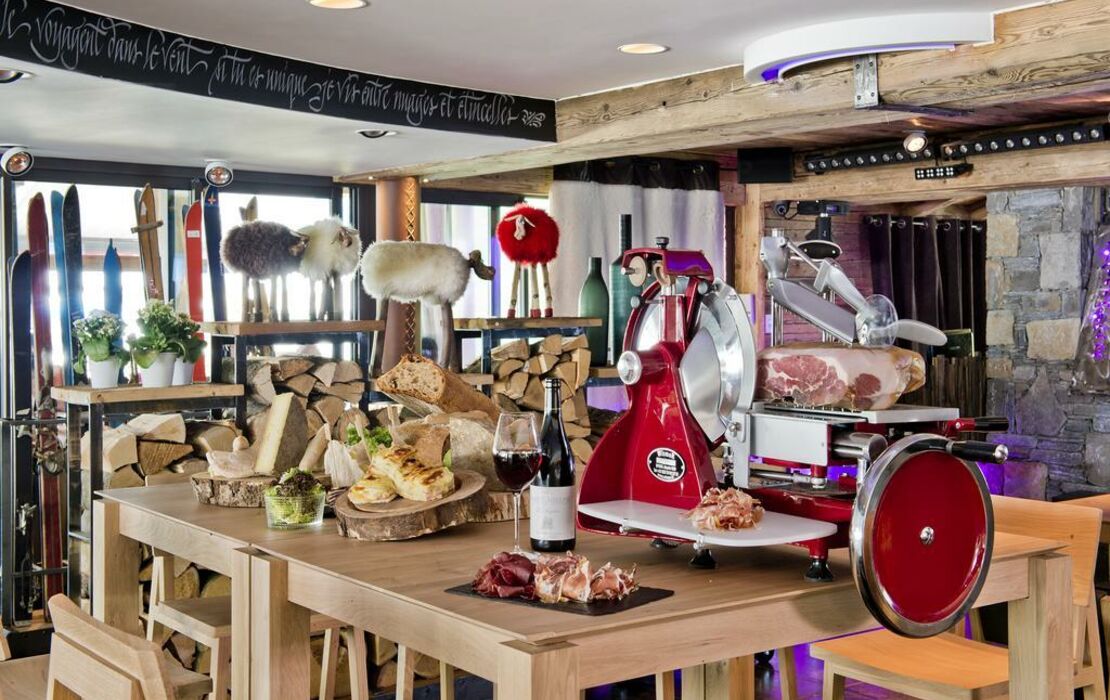 Les Rhodos, a Design Boutique Hotel La Clusaz, France