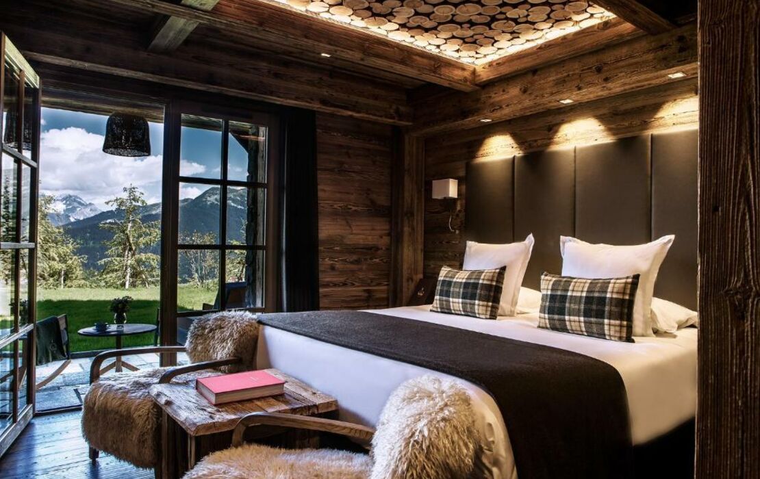 Le Refuge de la Traye, a Design Boutique Hotel Miribel, France