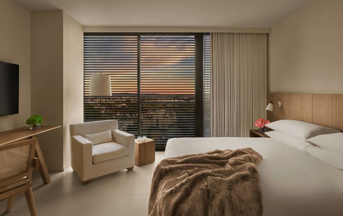 The West Hollywood EDITION, a Design Boutique Hotel Los Angeles, U.S.A.