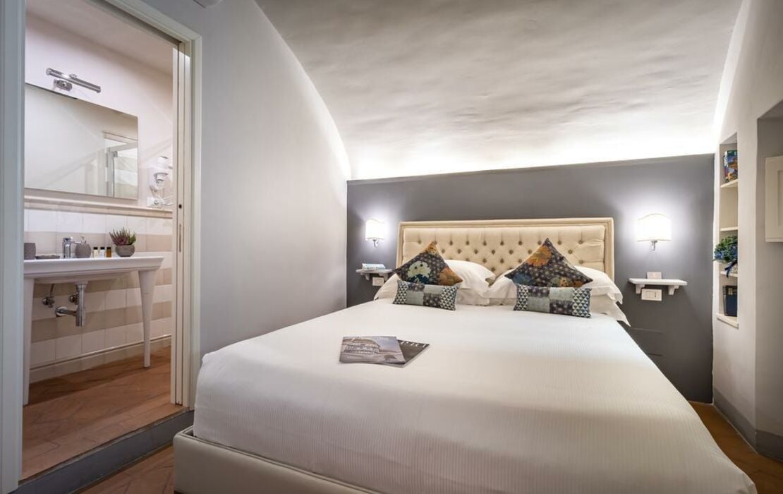 Palazzo Ridolfi - Residenza d'Epoca, a Design Boutique Hotel Florence ...