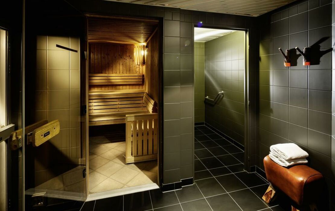 pentahotel Paris Charles de Gaulle, a Design Boutique Hotel Roissy-en ...