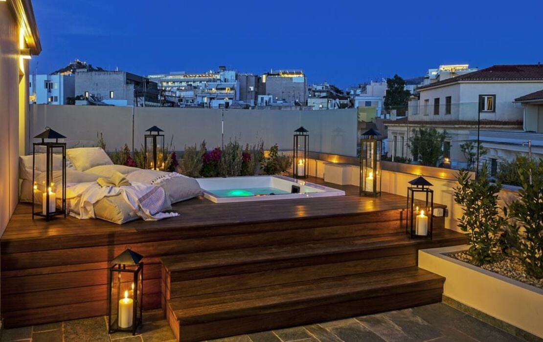 A77 Suites By Andronis
