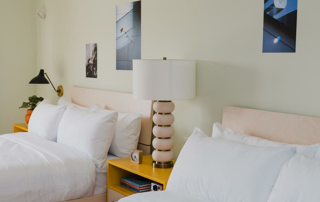 Drake Motor Inn, a Design Boutique Hotel Nanaimo, Canada