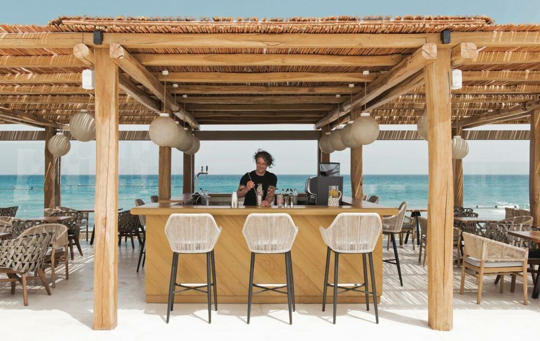 Mitsis Rinela Beach Resort & Spa, a Design Boutique Hotel Kokkini Hani ...