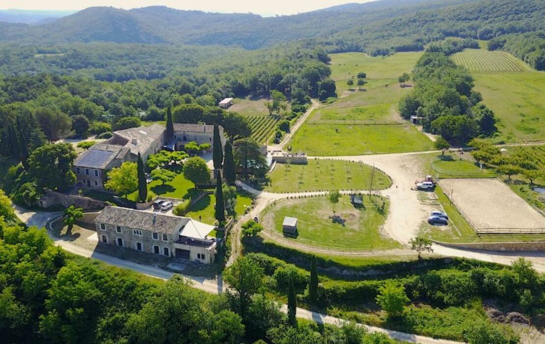Domaine de Gressac, a Design Boutique Hotel Verfeuil, France