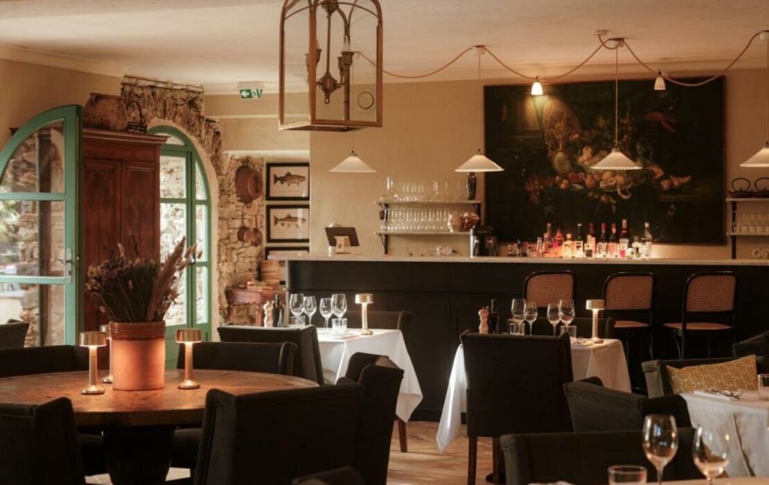 Demeure Castel Brando Hôtel & Spa, a Design Boutique Hotel Brando, France