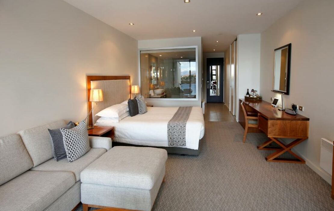 The Rees Hotel & Luxury Apartments, a Design Boutique Hotel Queenstown ...