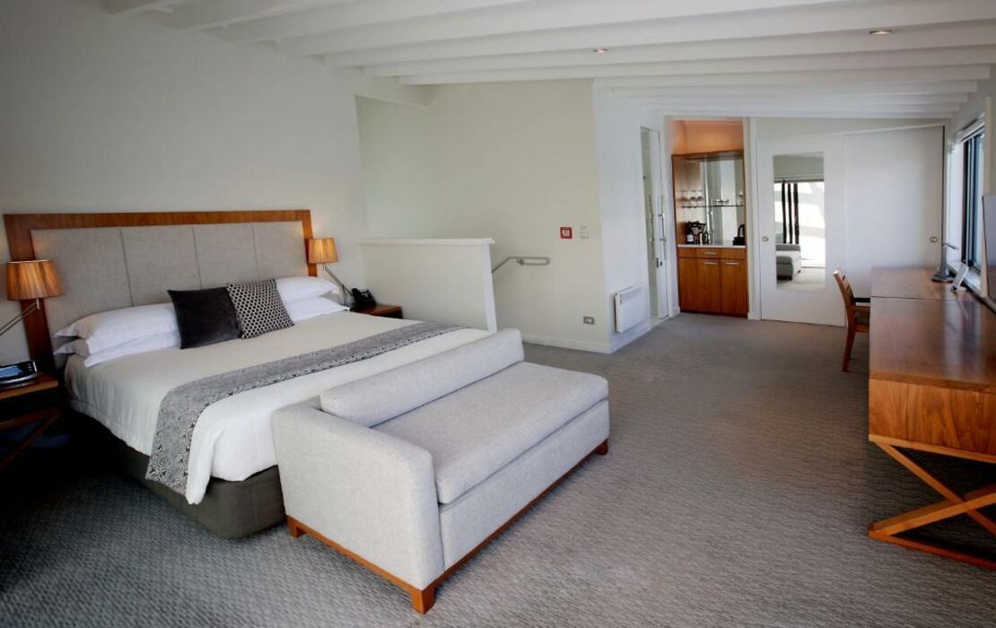 The Rees Hotel & Luxury Apartments, a Design Boutique Hotel Queenstown ...