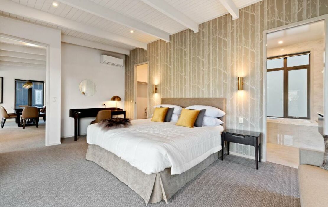The Rees Hotel & Luxury Apartments, a Design Boutique Hotel Queenstown ...