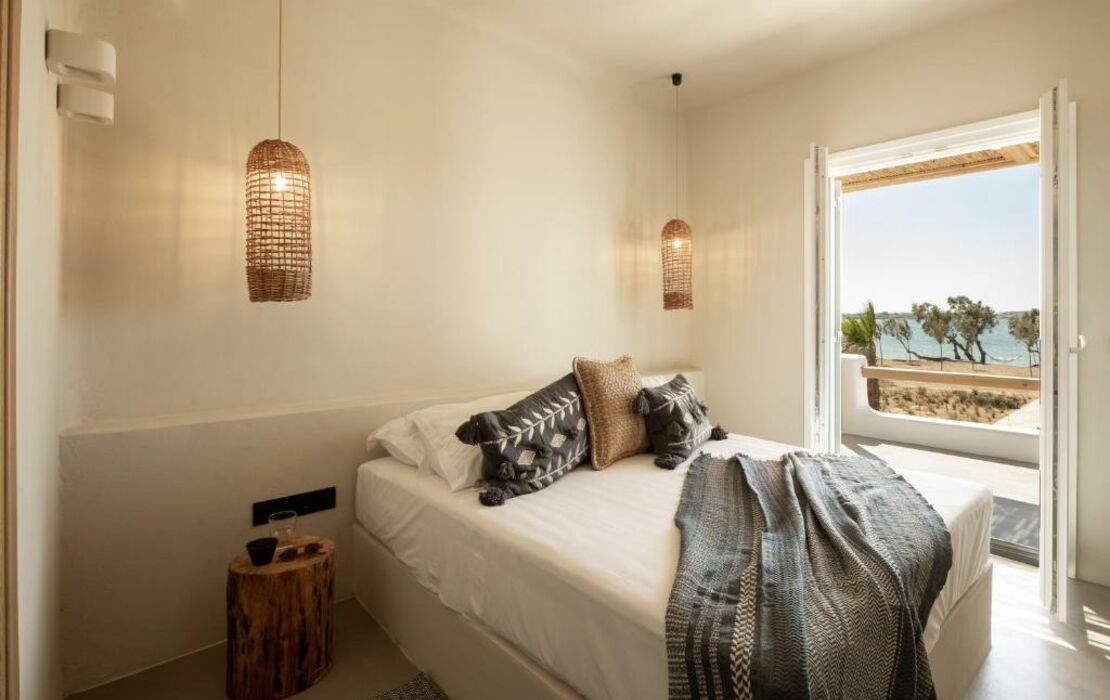 Seesoo Paros Beachfront Resort, a Design Boutique Hotel Pounda, Greece