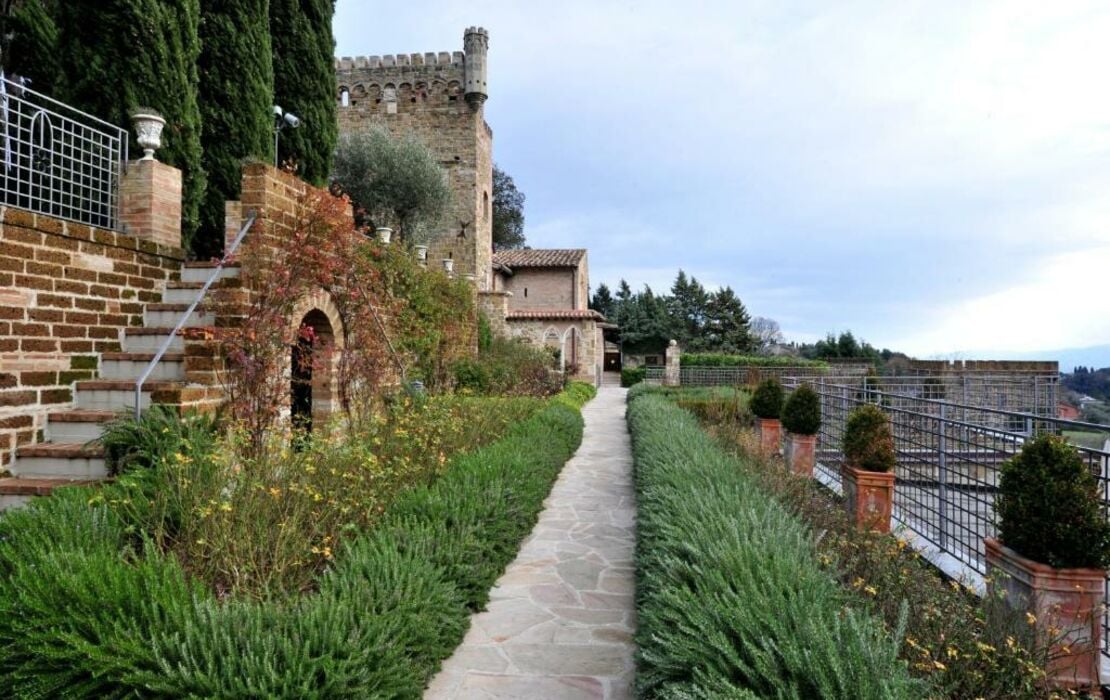 Castello Di Monterone, a Design Boutique Hotel Perugia, Italy