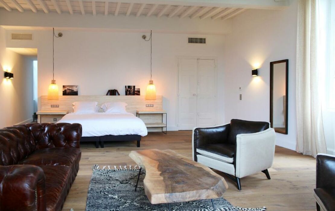 Les Chambres du Prieuré, a Design Boutique Hotel Pézenas, France