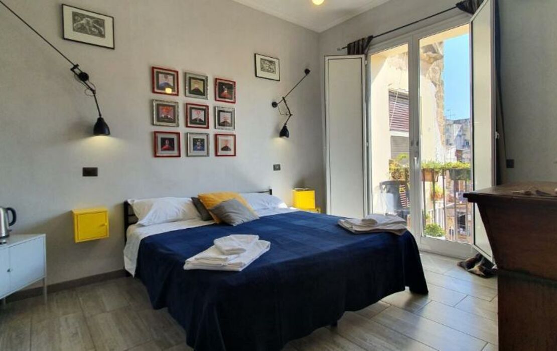 Spanish Palace Rooms, Apartment & Terrace, a Design Boutique Hotel ...