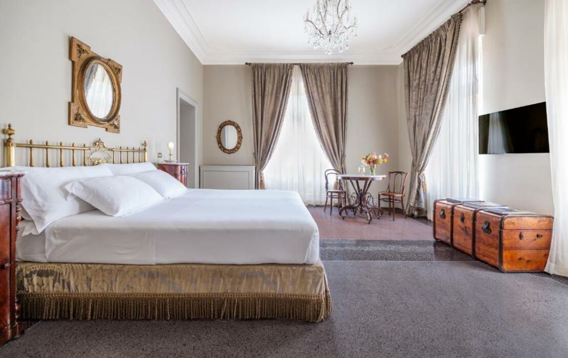Hotel Locarno, a Design Boutique Hotel Rome, Italy