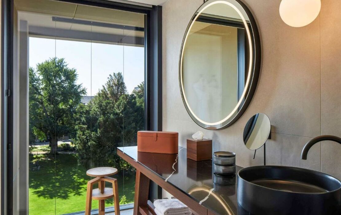 L'Esquisse Hotel & Spa Colmar - Mgallery, a Design Boutique Hotel ...