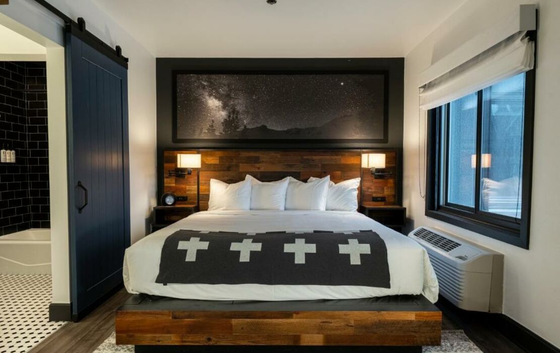Gravity Haus, a Design Boutique Hotel Breckenridge, U.S.A.