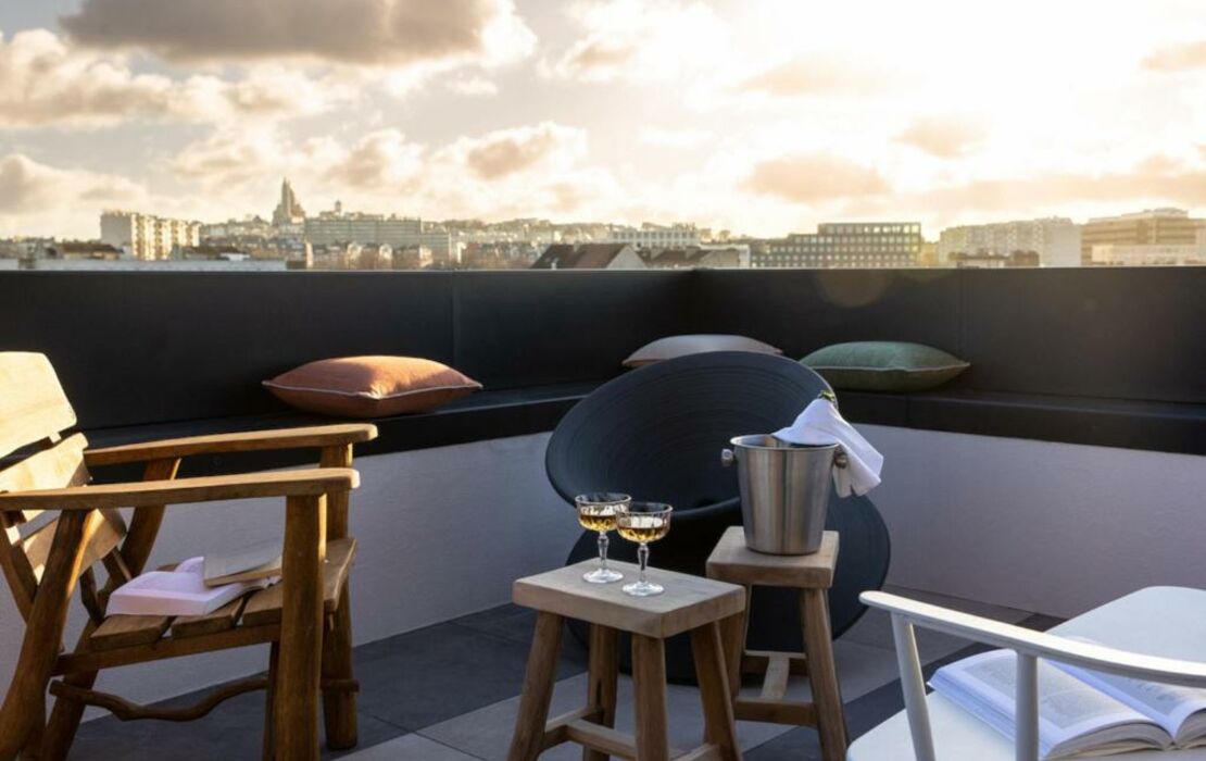 MOB House, a Design Boutique Hotel Saint-Ouen-sur-Seine, France