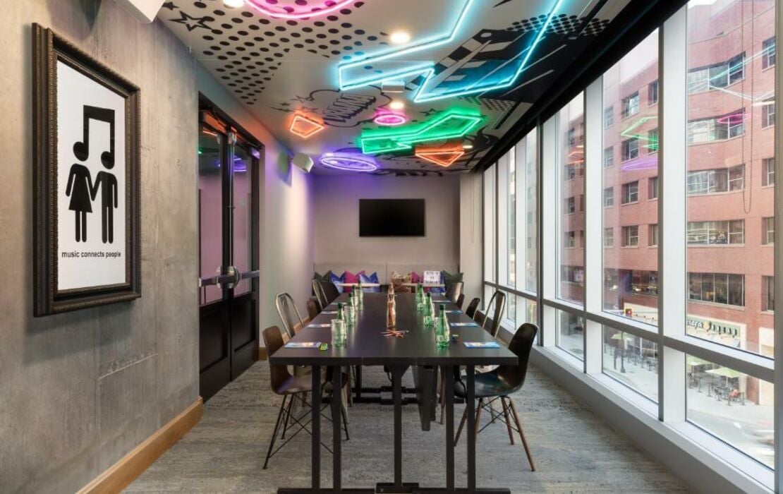 Moxy Boston Downtown, a Design Boutique Hotel Boston, U.S.A.