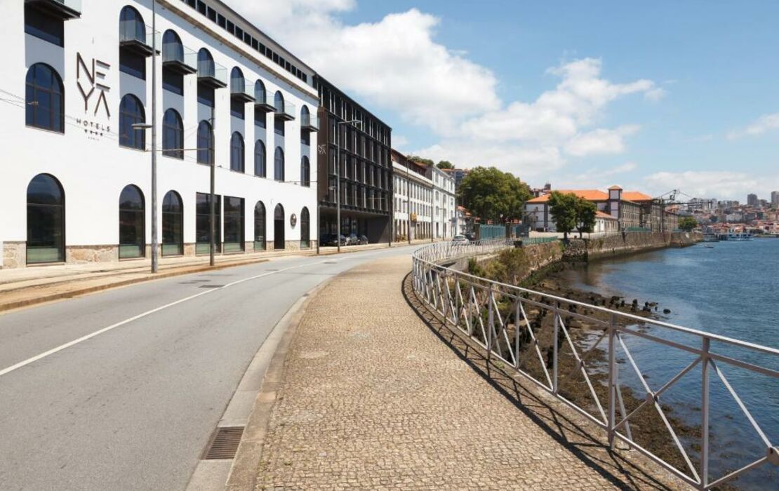 NEYA Porto Hotel, a Design Boutique Hotel Porto, Portugal