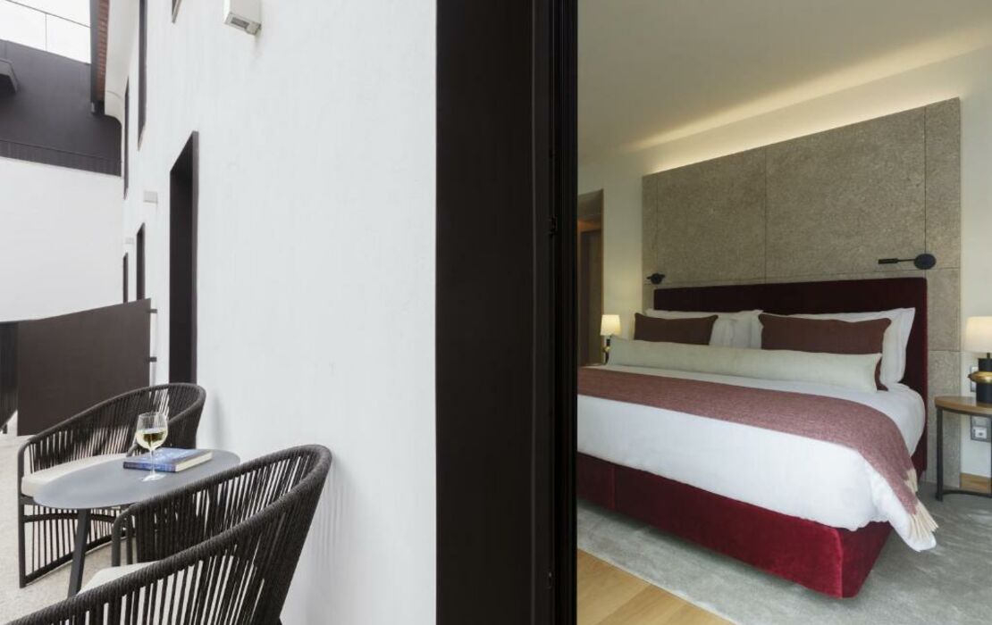 NEYA Porto Hotel, a Design Boutique Hotel Porto, Portugal