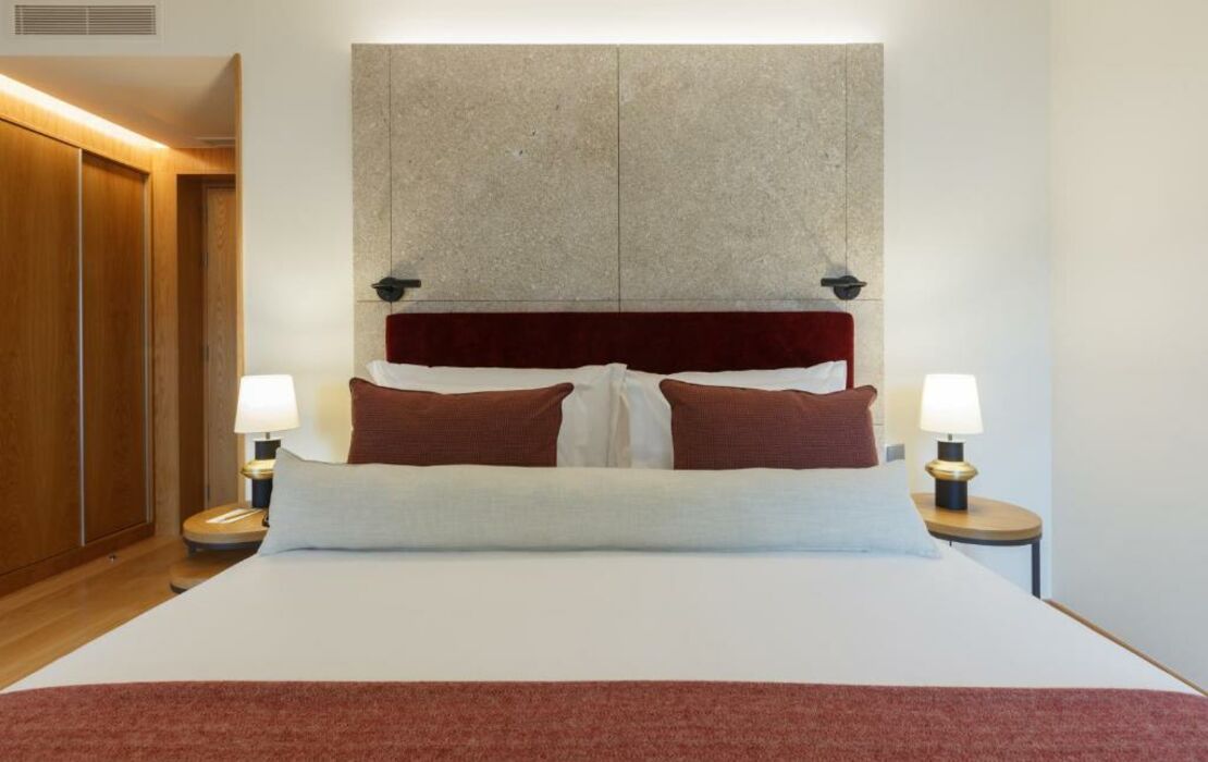 NEYA Porto Hotel, a Design Boutique Hotel Porto, Portugal