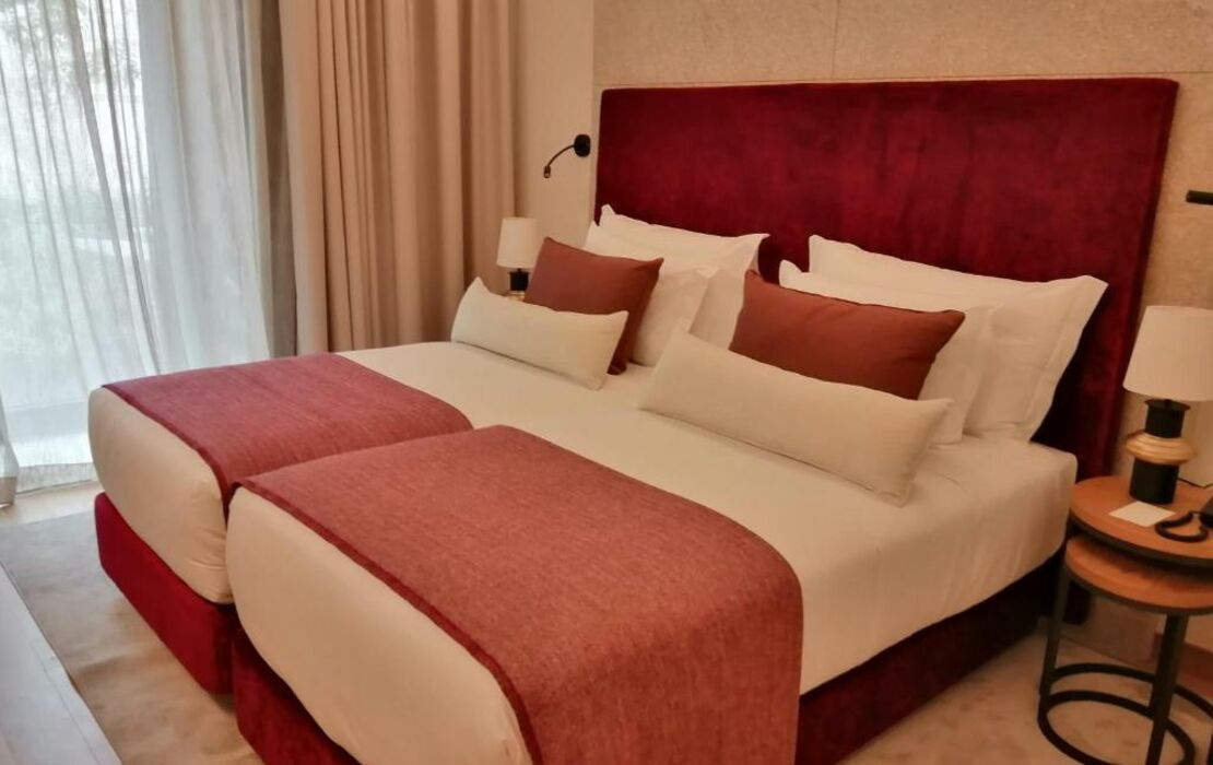 NEYA Porto Hotel, a Design Boutique Hotel Porto, Portugal